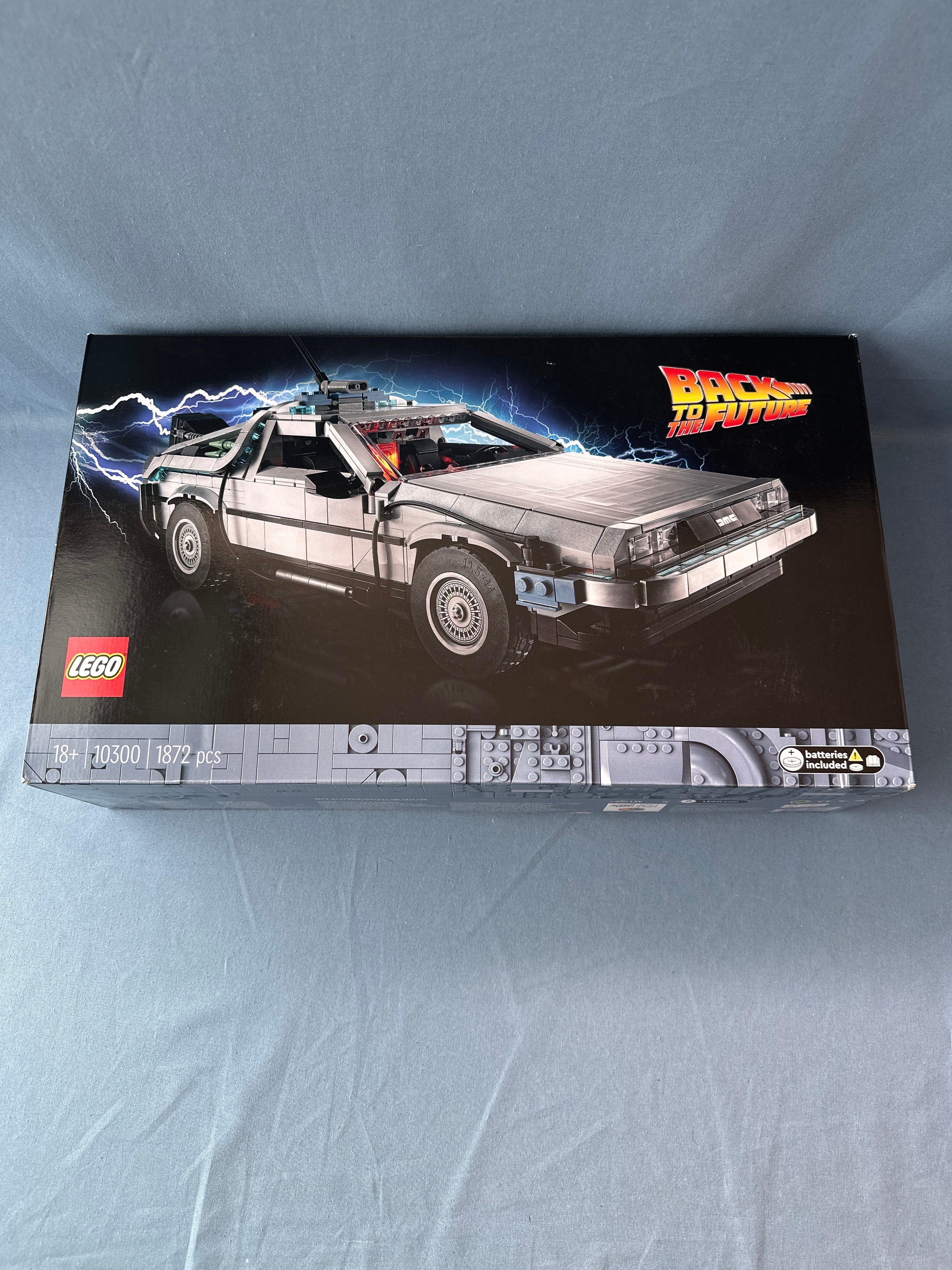 LEGO Creator. Back to the Future Time Machine. 10300 – Brick Evolution