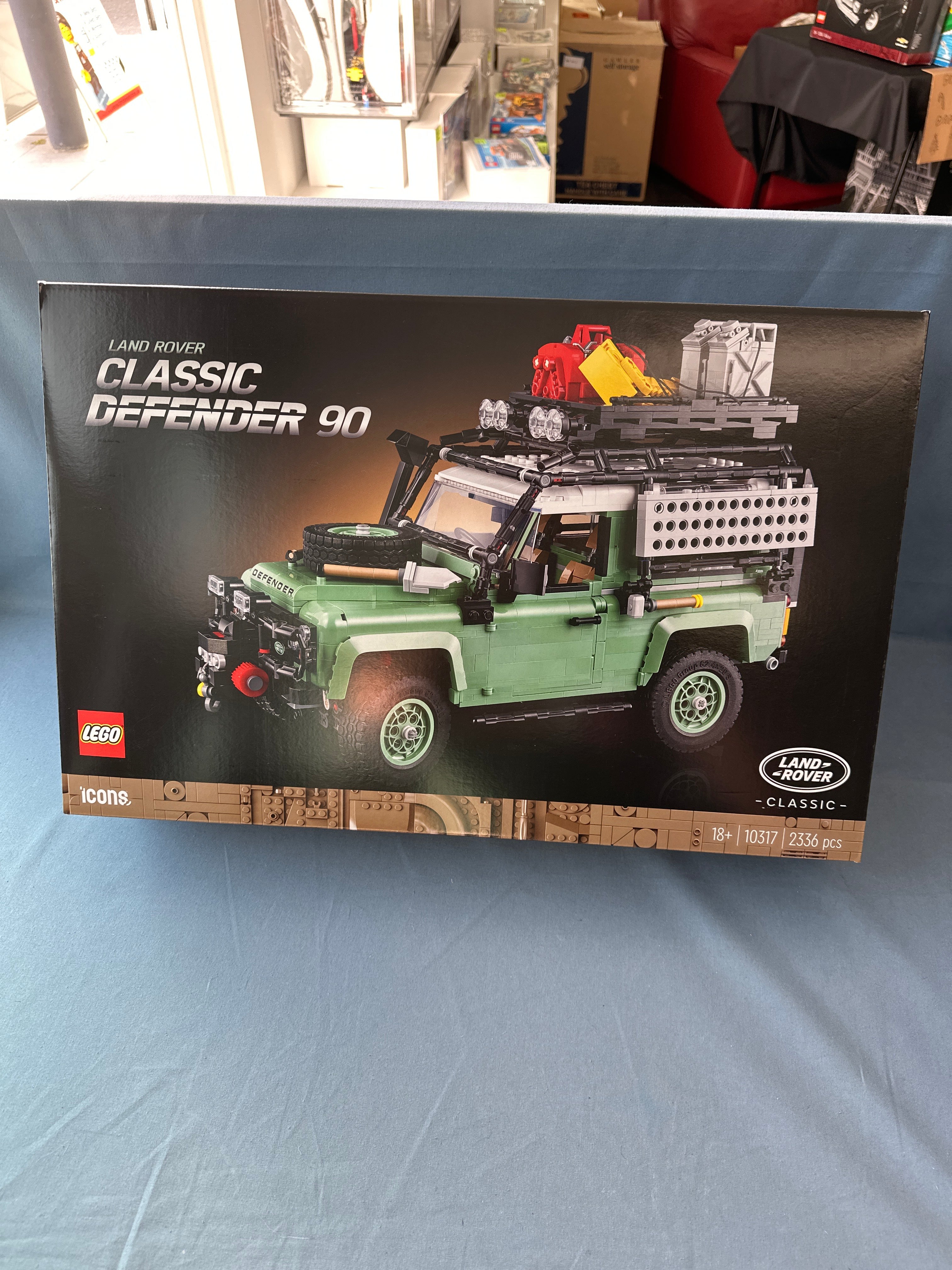 LEGO Creator. Land Rover Classic Defender 90. 10317 – Brick Evolution