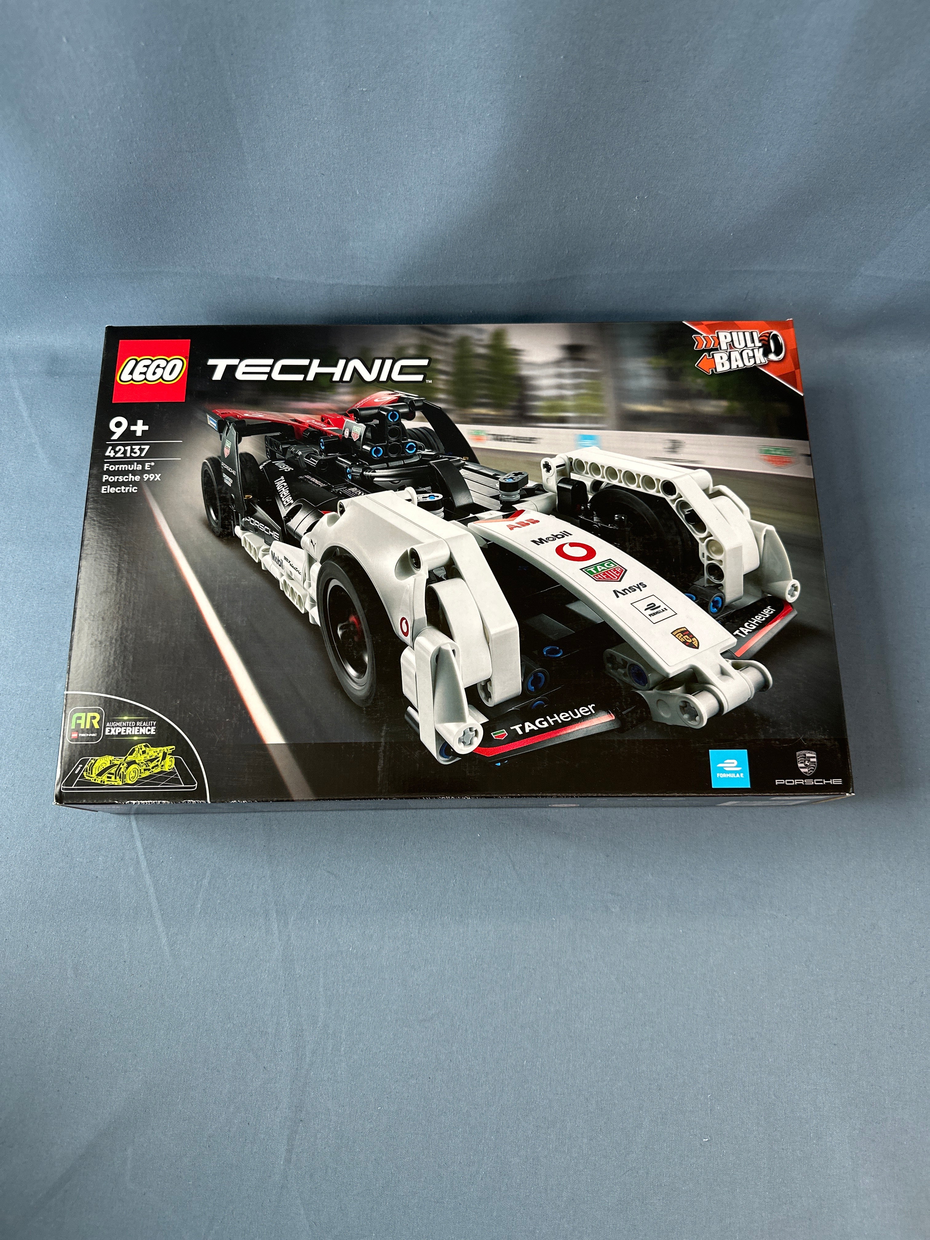 LEGO Technic. Formula E Porsche 99x Electric. 42137 – Brick Evolution