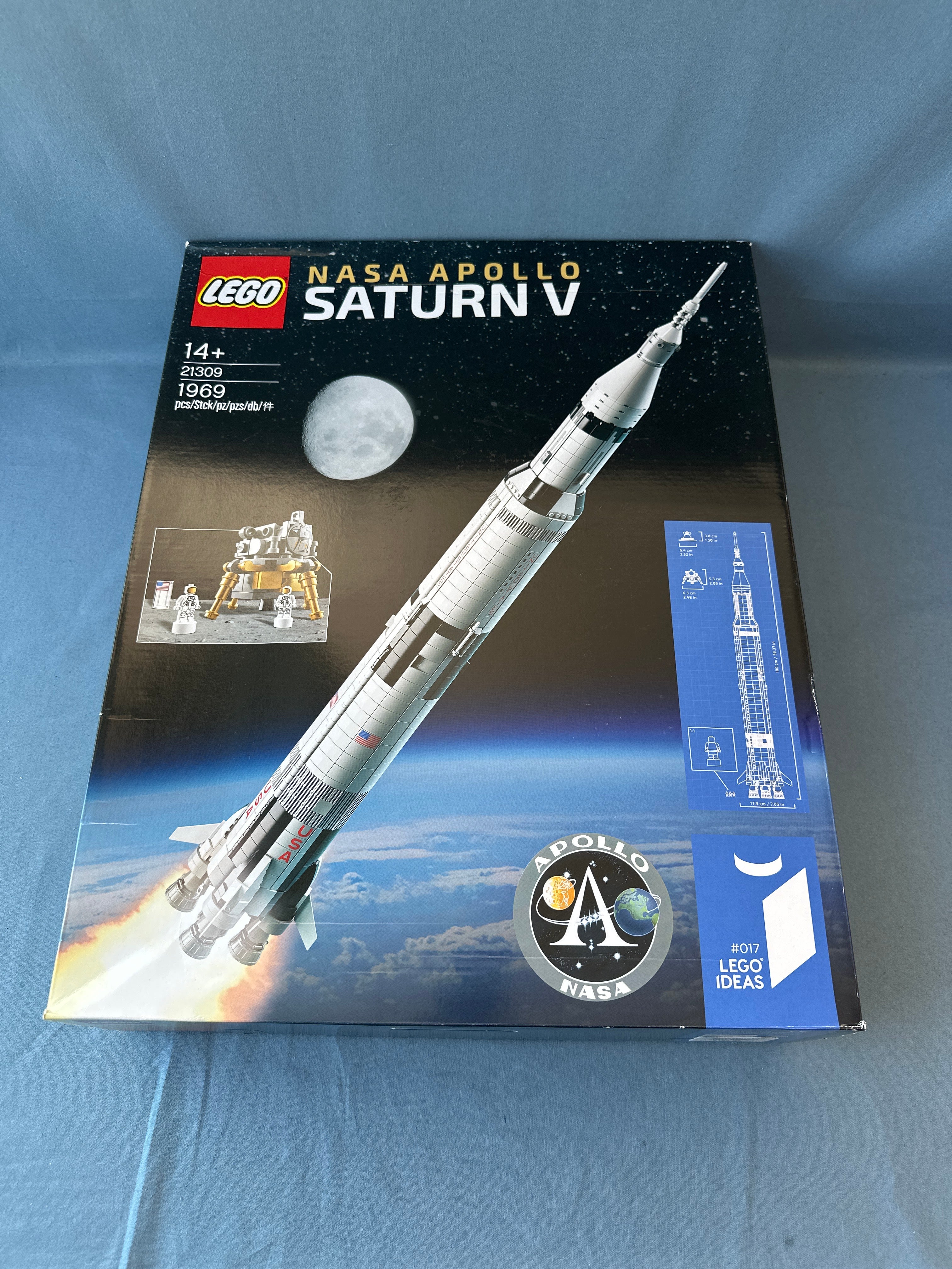 LEGO Ideas. NASA Apollo Saturn V. 21309 – Brick Evolution